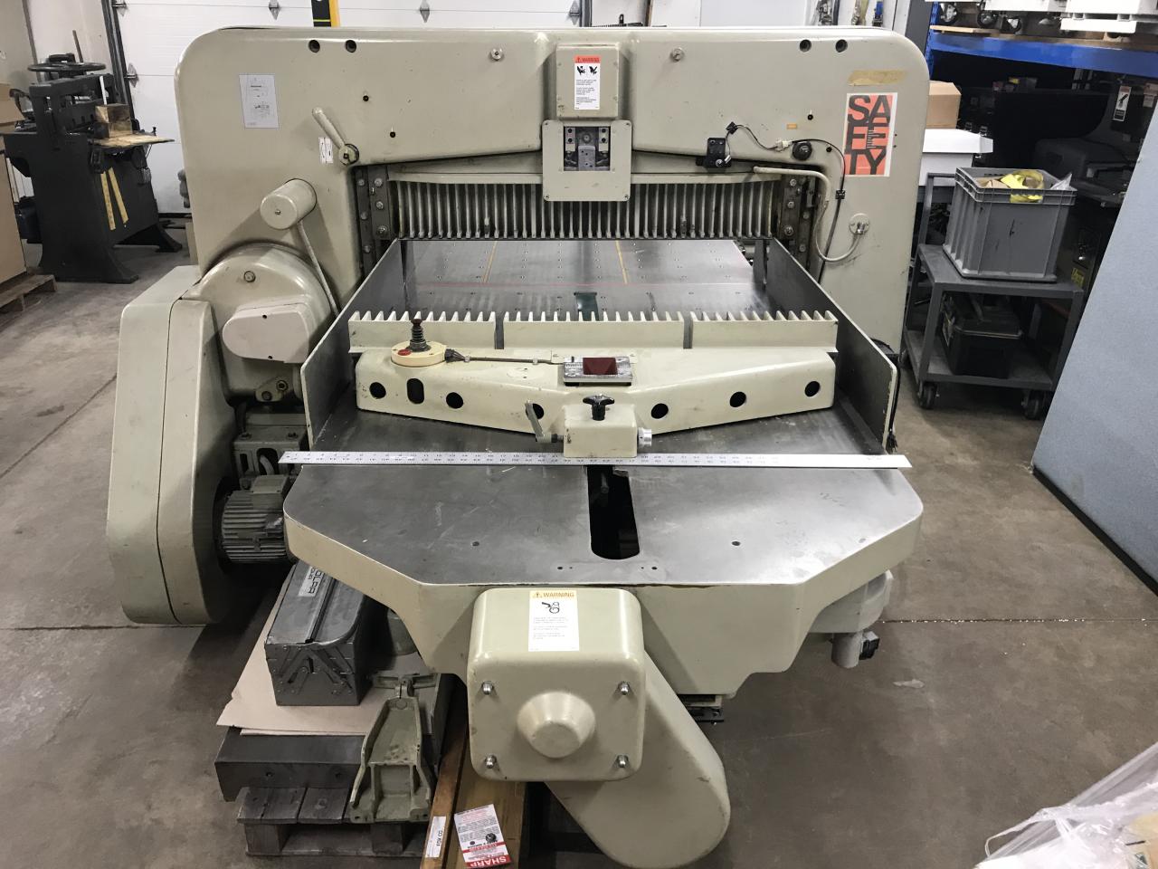 Lot #30: Polar 115 CE Paper Cutter with Safety Beams - Kewaskum, WI ...